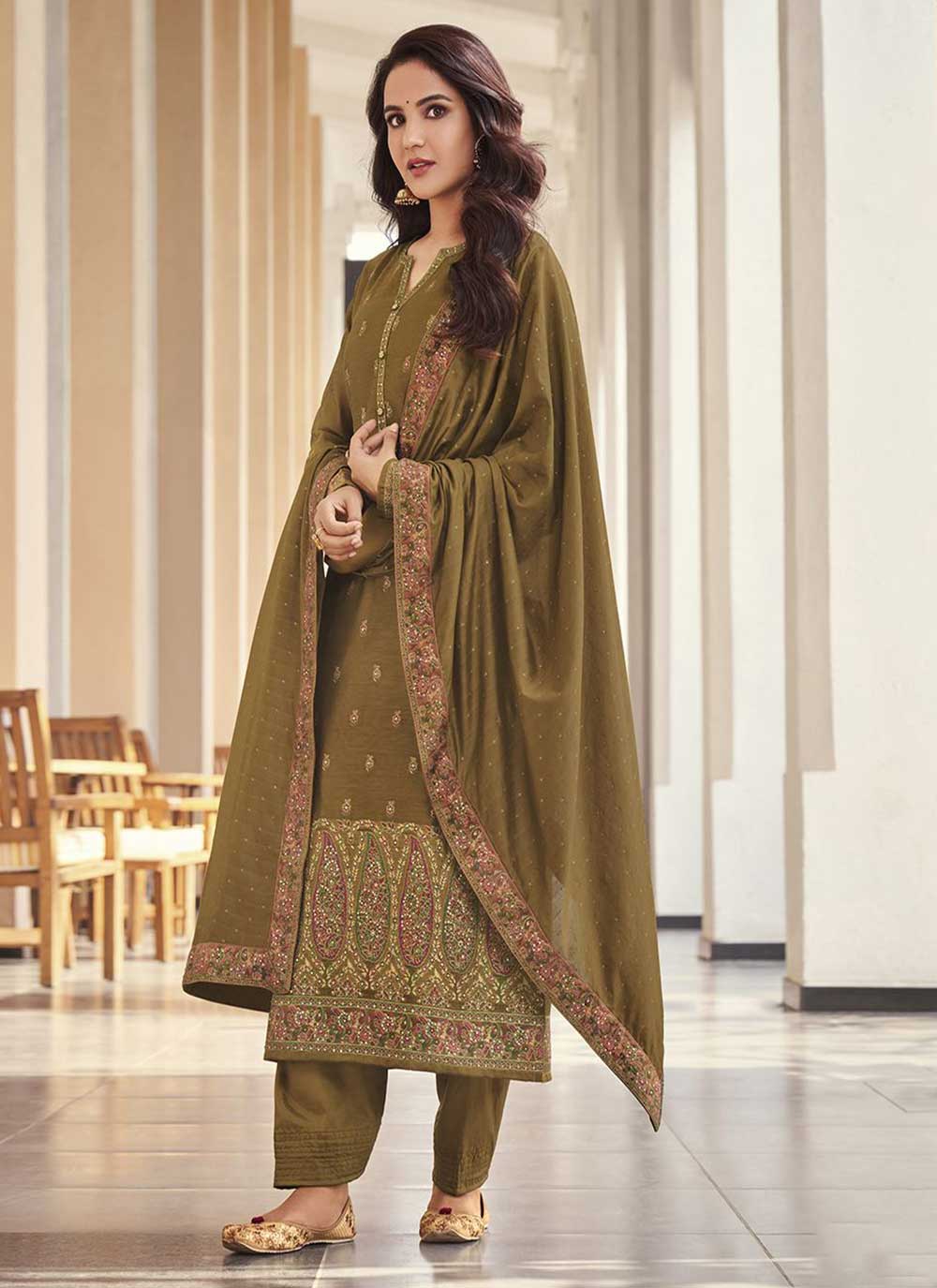 suit- Anishka Creation